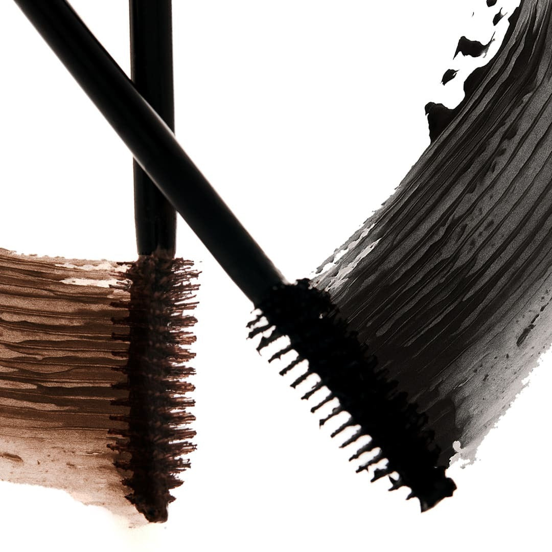 Tubing volume mascara with castor oil – Aime